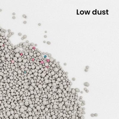 China Pet Products Clumping Water Absorption Dust Free Bentonite Cat Litter 0.8-3.8mm for sale