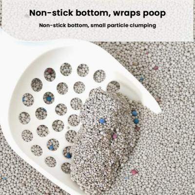 China Customised Fragrance Strong Clumping Bentonite Cat Sand For Water Absorption And Odor Control for sale