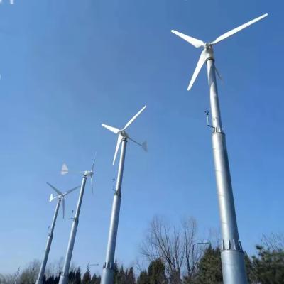 Cina Sistema di generazione ibrida di energia eolica da 10 kW con tensione di uscita 230VAC/380VAC in vendita