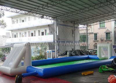 Cina Corte gonfiabile di calcio del campo sportivo gonfiabile durevole con la palla della bolla di calcio in vendita