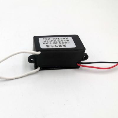Cina 12V-240V AC Ceramica Generatore di ozono Cella 300mg/h Aria di raffreddamento per il trattamento dell'acqua in vendita