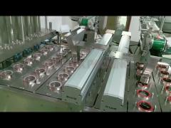 50HZ Cup Filler Packing Machine 20-50 Cups/Min Voor industriële jelly verpakking