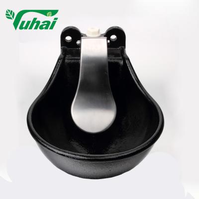 China High Performance Animal Feeding Tools Cast Iron 2.6L Drinking Bowl for sale