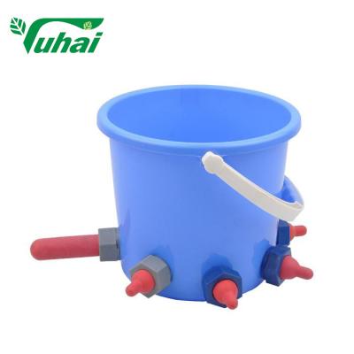 China 0.87kg Weight Animal Feeding Tools Solid PP Eight Teats Milk Bucket for sale