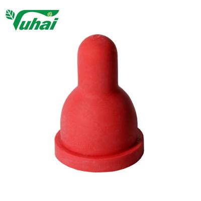 China Red Animal Feeding Teats 3.4 × 3.4 × 4.7cm Dimension High Flexibility for sale