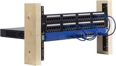 Cina ISO9001 Rohs CE 16949 2U Heavy Duty Steel Vertical Rack Rail Couple DIY Kit con hardware in vendita