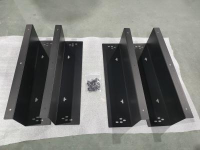 Cina Processo di lavoro sotto un supporto metallico da montaggio a bancone per l'installazione di una cassa organizzata in vendita