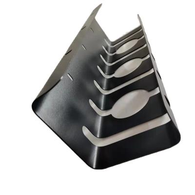 中国 無 ドリル 43x10x10cm デスクテーブルのラックワイヤーの保管用デスクケーブル管理トレイの下 販売のため