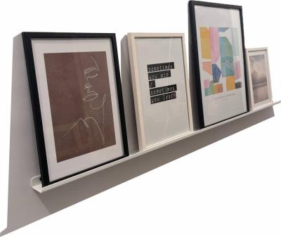 Cina Mensola galleggiante Moderno Metallo Decorativo Display Rack Acciaio Cornice Mensola Decorativa in vendita
