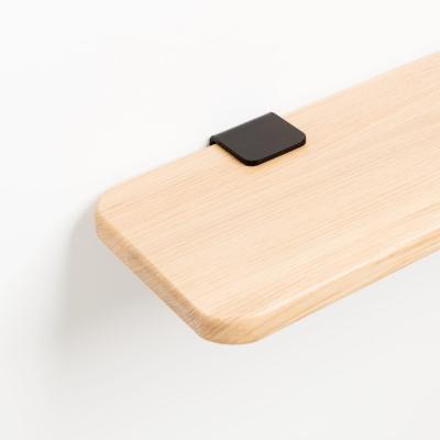 Cina Montaggio a parete con appoggio triangolare C-clamp in acciaio per scaffali in legno in vendita