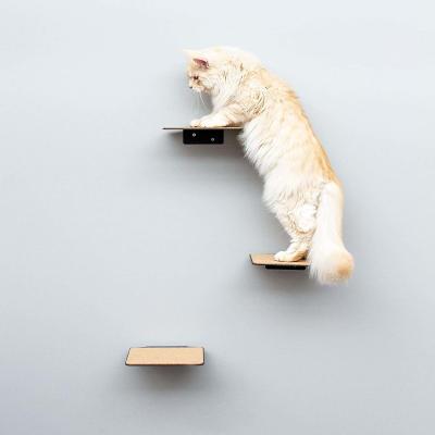 Cina Scala di metallo stabile per la parete Scale per gatti Crea un paesaggio di avventura emozionante per il tuo gatto in vendita