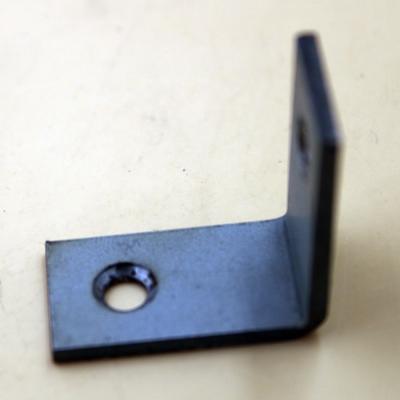 Cina Bracket L in ottone per ripiano galleggiante in legno 40*40mm in vendita