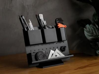 Cina Montaggio a muro Pegboard di acciaio organizzatore di giochi con ganci in nero bianco e rosso in vendita