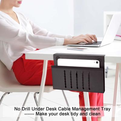 Cina Gestire in modo efficiente i fili con 40 * 10 * 12cm sotto il tavolo organizzatore di cavi Clamp Mount in vendita