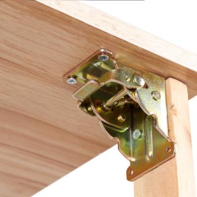 Cina 63*68*54mm Bloccaggio estensione supporto pieghevole cerniere a chiusura automatica con viti per gambe da tavolo in vendita