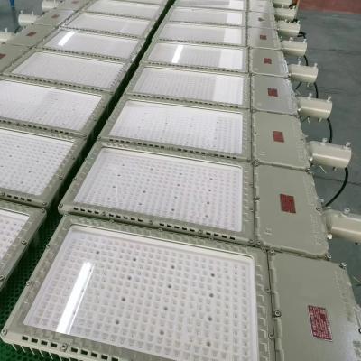 China 120\u00b0 Aluminum Alloy IP66 LED Tube Light With 50000 Hours Lifespan For Hazardous Areas for sale