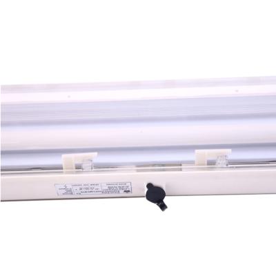 China Ex Mark Ex Tb IIIC T80°C Db Explosion Proof Fluorescent Light Whole Plastic GRP Engineered for Zone 1 2 21 22 Hazardous Area for sale