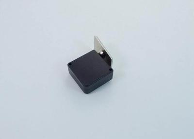 China Loss Prevention Pull Box for Cell Phone 32*32mm ABS Square Recoiler with  Steel Cable for sale