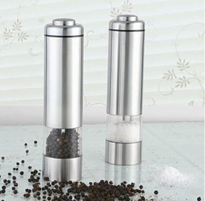 Cina Stainless Steel Salt Grinder, Home Kitchen Tools Handle Mini Stainless Steel Pepper Mills in vendita