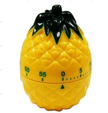 Cina Small Desktop Mechanical Kitchen Timer Popular Household Products in vendita