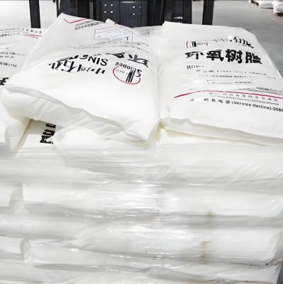 中国 珠型ポリマー ブチル結合剤 粒状ポリマー デガラン LP 64/12 販売のため