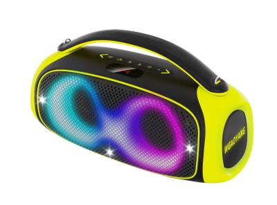 中国 LEDライトとBluetooth接続を備えた60Wポータブルパーティー用スピーカー。忘れられないパーティーサウンド体験を 販売のため