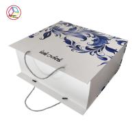 China Customized Colored Shoe Gift Box with Handle Recyclable Kraft Paper 1000000pcs Supply for sale