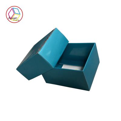 Cina Stagnola di oro dei contenitori di regalo del cartone di immaginazione di colore della marina che timbra servizio dell'OEM in vendita