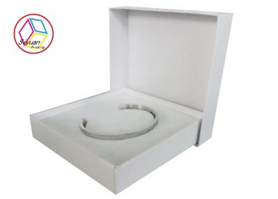 Cina Piccola laminazione d'argento di Matt di trattamento di superficie del contenitore di regalo dei gioielli dell'anello in vendita