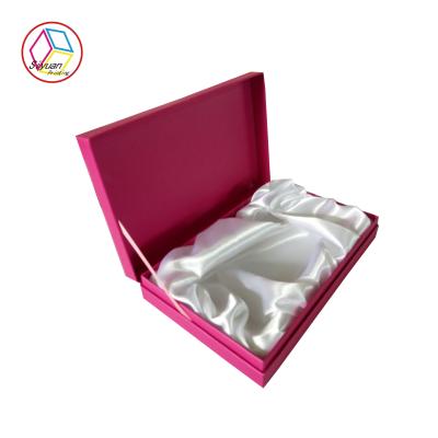 Cina Contenitore di regalo ottimistico di lusso della carta dei gioielli/contenitori di regalo unici dei gioielli con seta in vendita