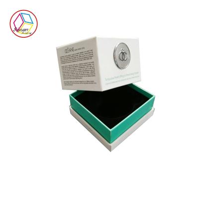 Cina Il contenitore di regalo cosmetico operato/ha personalizzato il logo dorato di Sticked della scatola di trucco in vendita