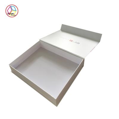 Cina Caratteristica di plastica del rivestimento di cioccolato di forma pieghevole elegante del contenitore di carta in vendita