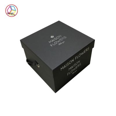 China DIY incartano i contenitori di bigné/le scatole da pasticceria del cartone cerimonia della celebrazione for sale