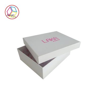 Cina I contenitori di regalo riciclati del bigné hanno personalizzato il logo che stampa amichevole eco- in vendita