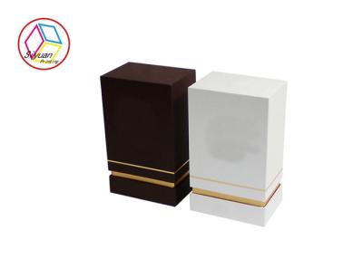 Cina Stagnola di oro elegante del contenitore di regalo del profumo che timbra stile di modo della carta patinata in vendita