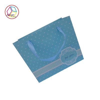Cina Maniglia torta blu personale della carta patinata di colore dei sacchetti della spesa in vendita