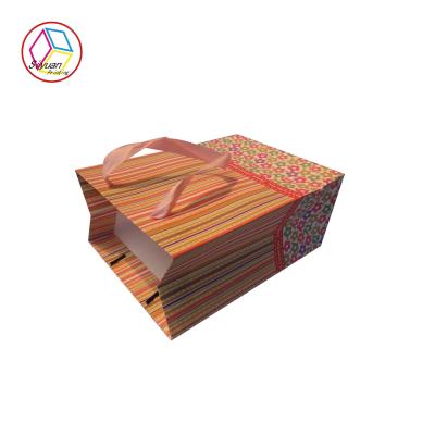 Cina Grandi sacchetti della spesa stampati pieghevoli carta kraft/dei sacchi di carta in vendita