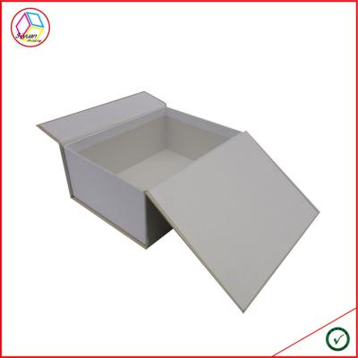 Cina Goffratura di stampa a colori di Matte Lamination Gift Paper Box quattro in vendita