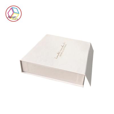 Cina Laminazione squisita bianca di Flip Cardboard Gift Box Matte di rettangolo in vendita