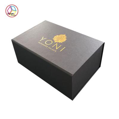China Flip Gold Foil Hair Extensions Packaging Box Matte Lamination With Insert for sale