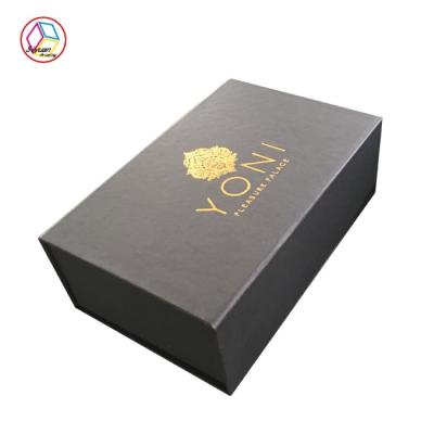 China Flip Gold Foil Hair Extensions Packaging Box Matte Lamination With Insert for sale