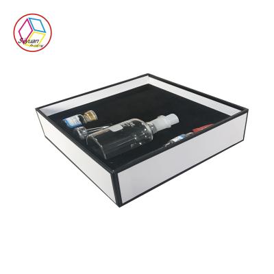 Cina Due pezzi bianchi di EVA Insert Cosmetic Gift Box per l'imballaggio del profumo in vendita