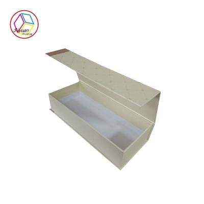 Cina Contenitore di regalo cosmetico di stampa a colori completa di CMYK con incidere effetto Flip Structure in vendita