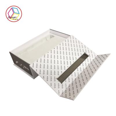 Cina Magnete Flip Printing Rectangular Gift Boxes per l'imballaggio cosmetico in vendita