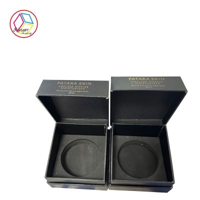 Cina L'oro ha sventato la scatola in due pezzi nera del collo per il pacchetto dei prodotti di cura di pelle in vendita