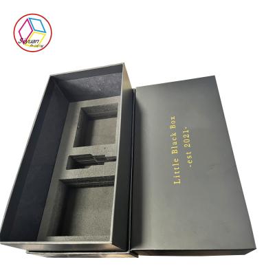 China Scatola nera del collo con la stagnola di oro Logo EVA Insert For Cosmetic Package for sale