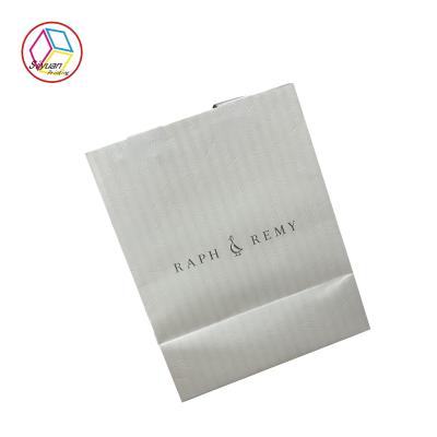 Cina Nastro amichevole di Logo Handmade Paper Bags With della stagnola d'argento di Eco in vendita