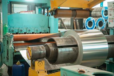 中国 建築物および建設に使用される,プリペイント/カラーコーティングアルミニウムコイル 販売のため