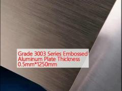 Grado 3003 Serie de placa de aluminio en relieve espesor 0,5 mm * 1250 mm