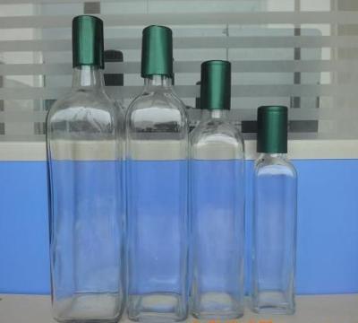 China Standard 250ml 500ml 750ml 1L Square Olive Oil Glass Bottle for sale
